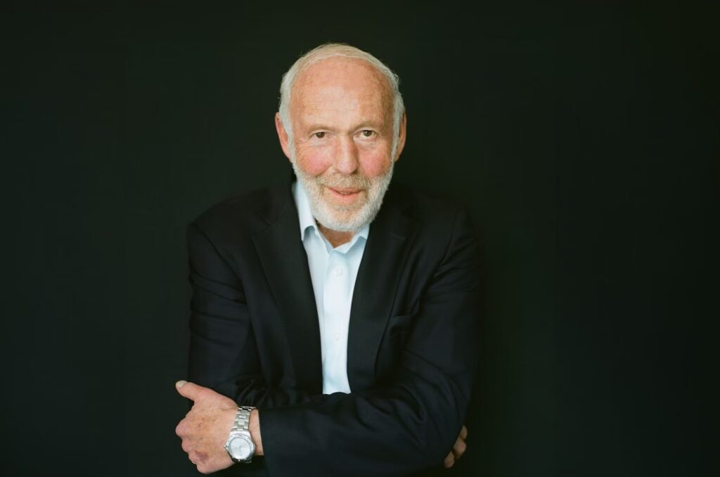 Simons Foundation Co-Founder, Mathematician and Investor Jim Simons ...