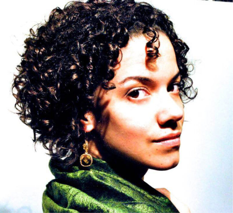 Harvard Math Preceptor Kate Penner Named 2025 Dean’s Distinction Recipient - Harvard Math